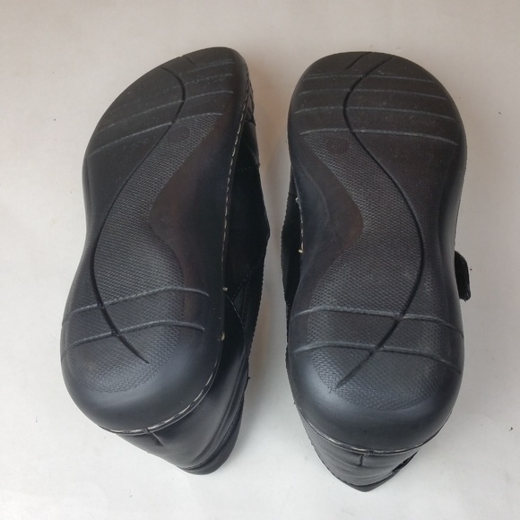 AirFlex | Shoes | Airflex Avery Black Low Wedge Buckle Shoe 75w | Poshmark